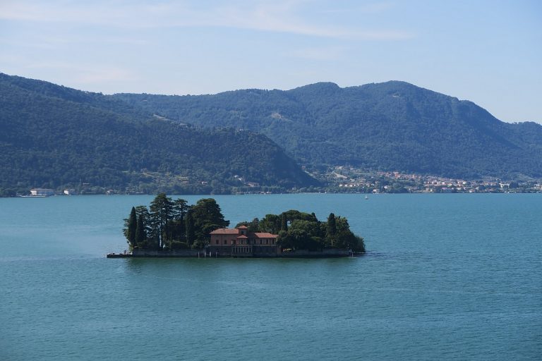 Cycling around Montisola in Italy – Europe’s largest lake island ...